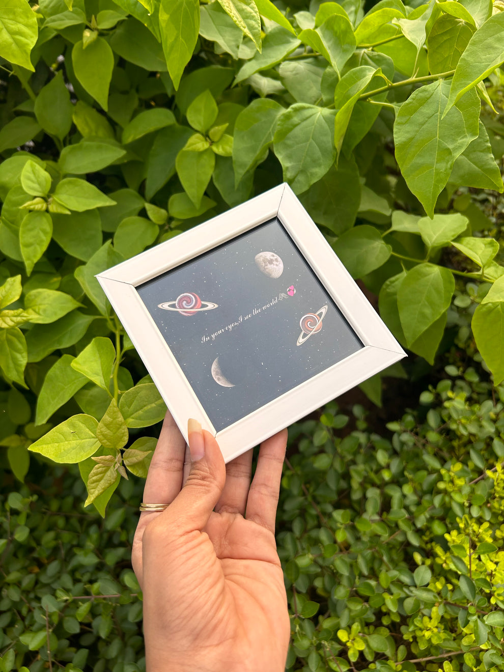 Secret frame – bee gifts house